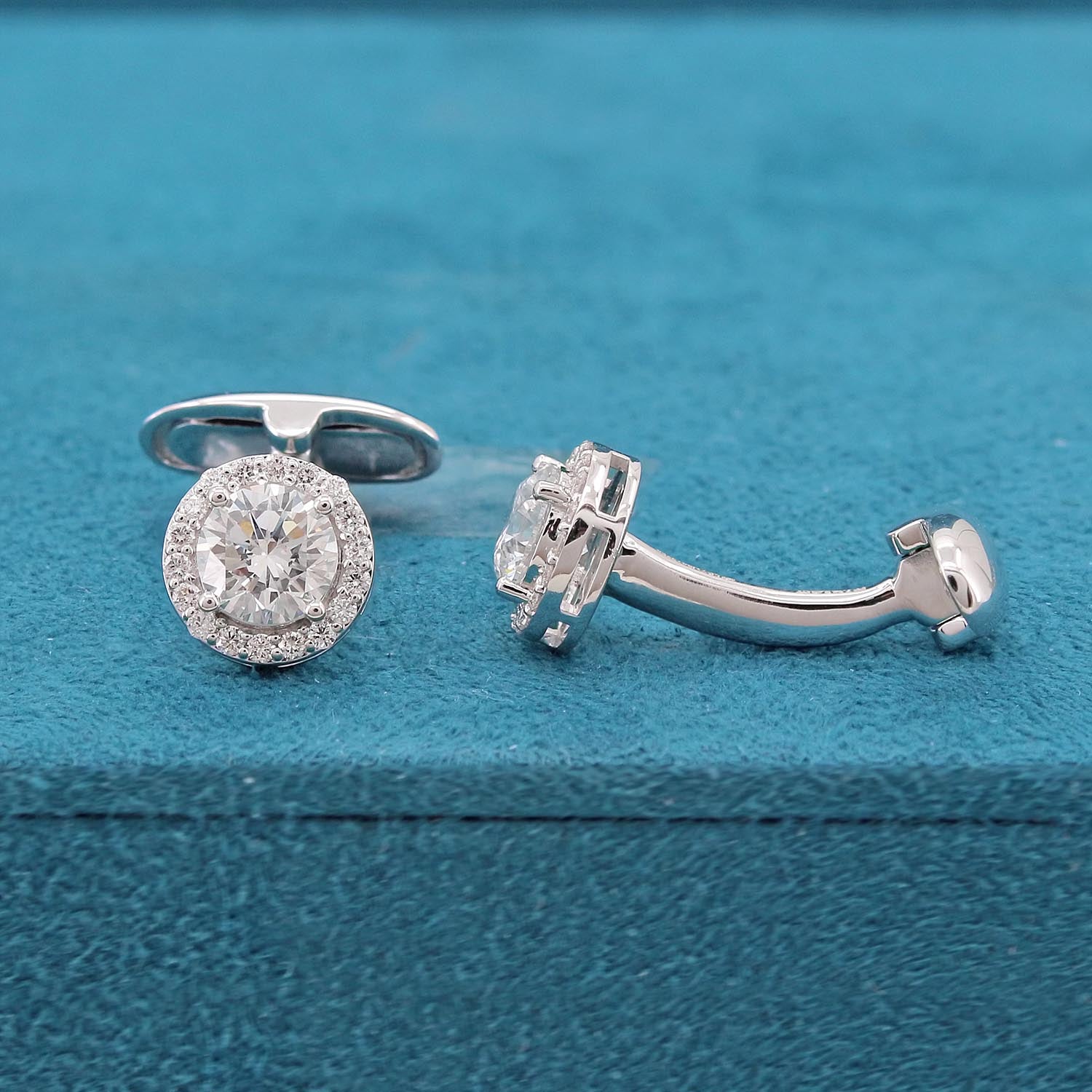 Thalen Glow Diamond Cufflink – Firefly Diamonds