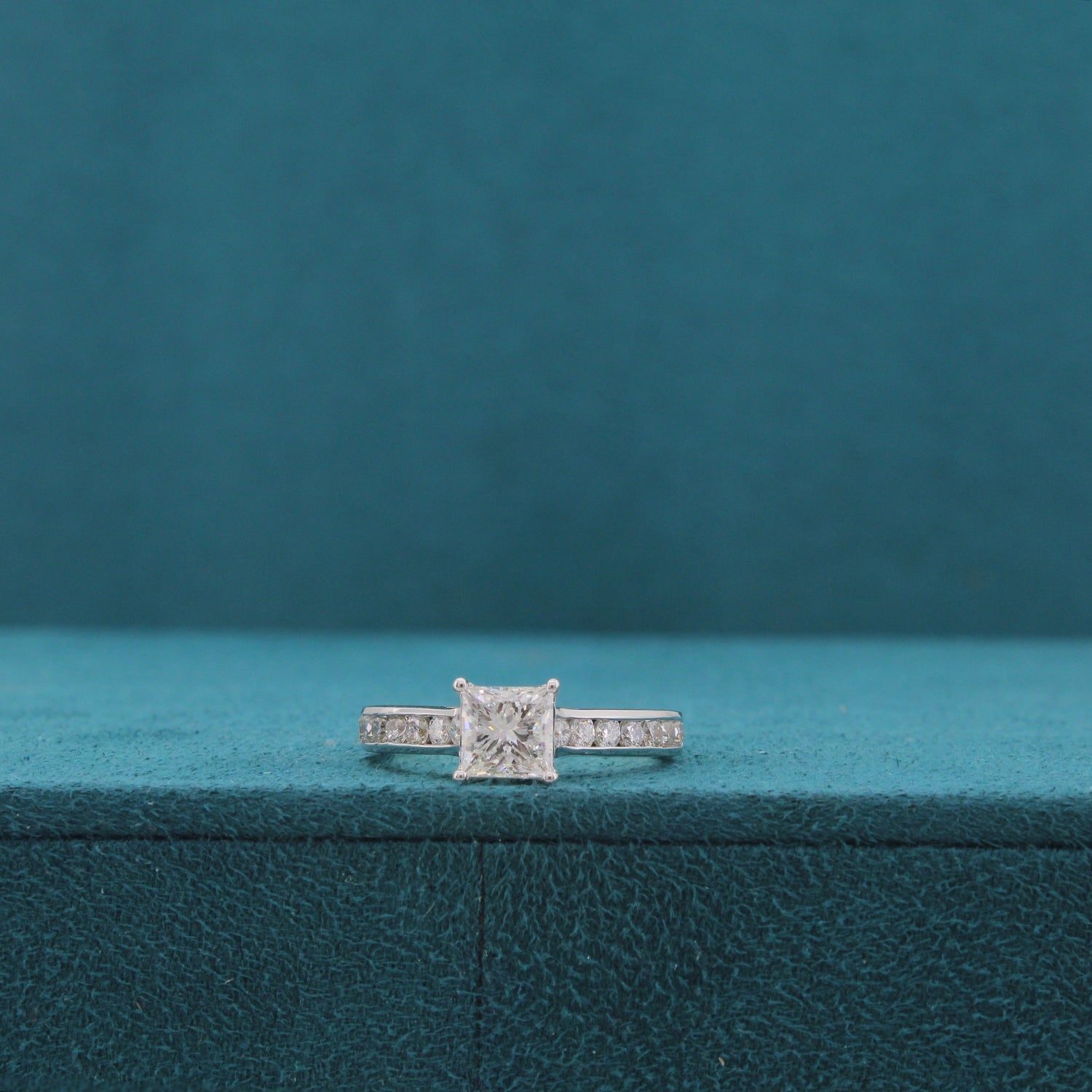 Verisse Loom Diamond Ring – Firefly Diamonds